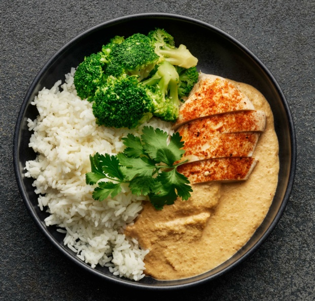 Ugnsrostad kyckling med sataysås och ris - Kraftköket